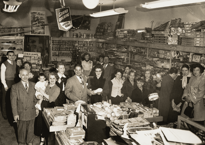 Eli Broad | Personal life